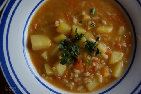Reis-Kartoffel-Suppe mit Parmesan – Kaffeebohne